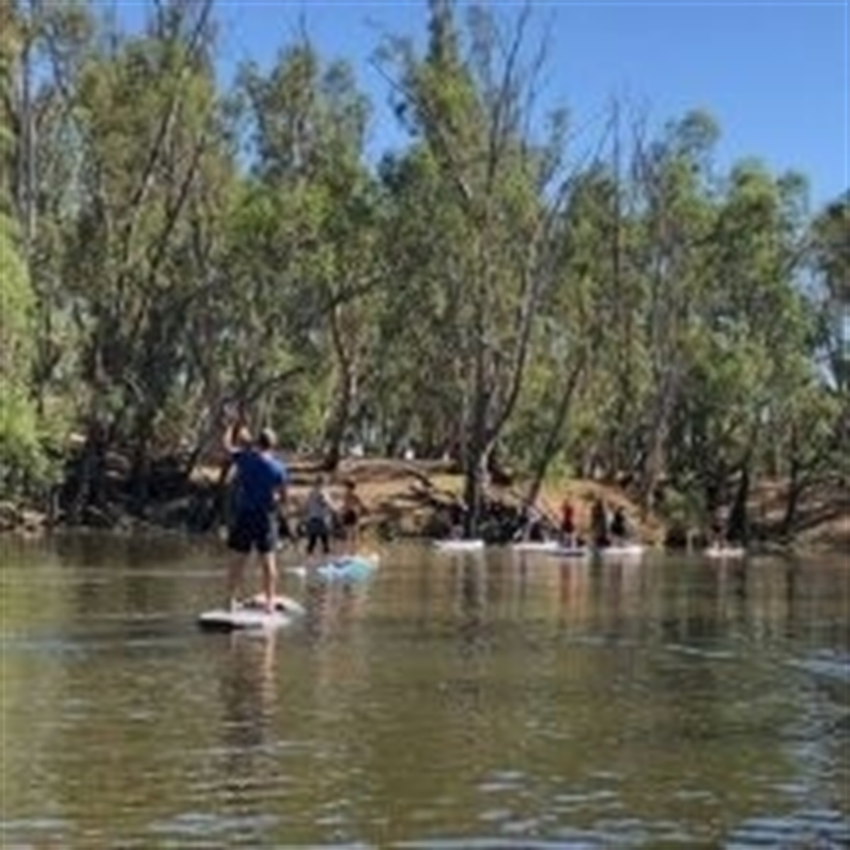 Stand up Paddleboarding Tour on the Loddon at Serpentine
